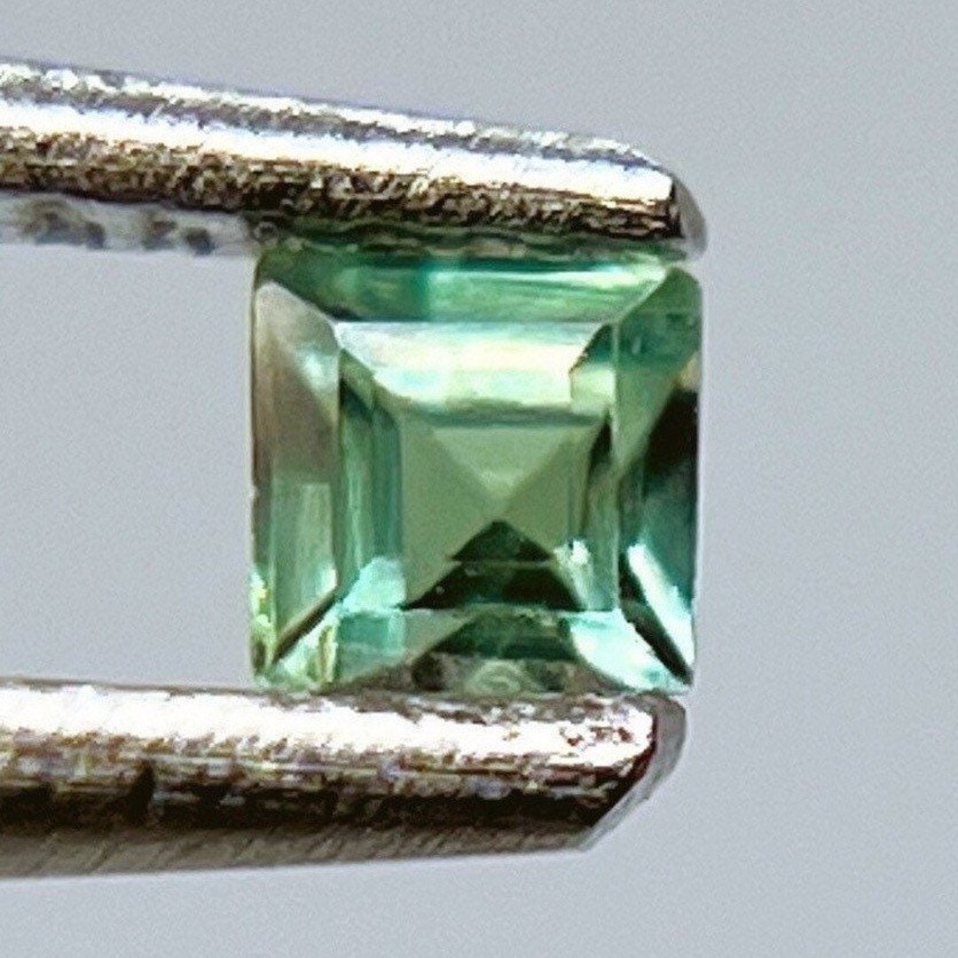 Natural Color Change Alexandrite From Russia. - Etsy