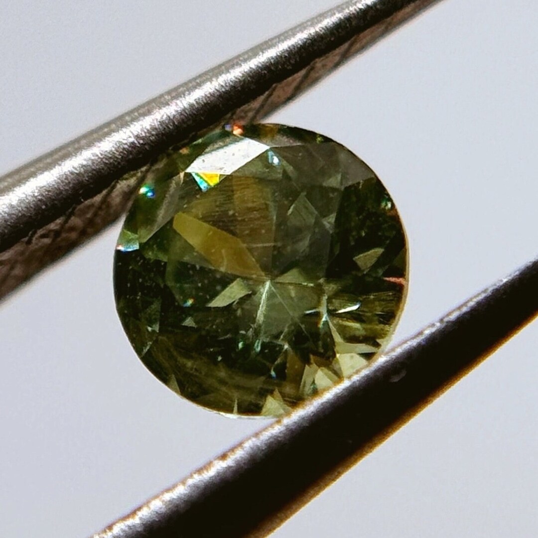 Natural Demantoid With Horsetail Inclusion Form Ural Mountain, Russia ...