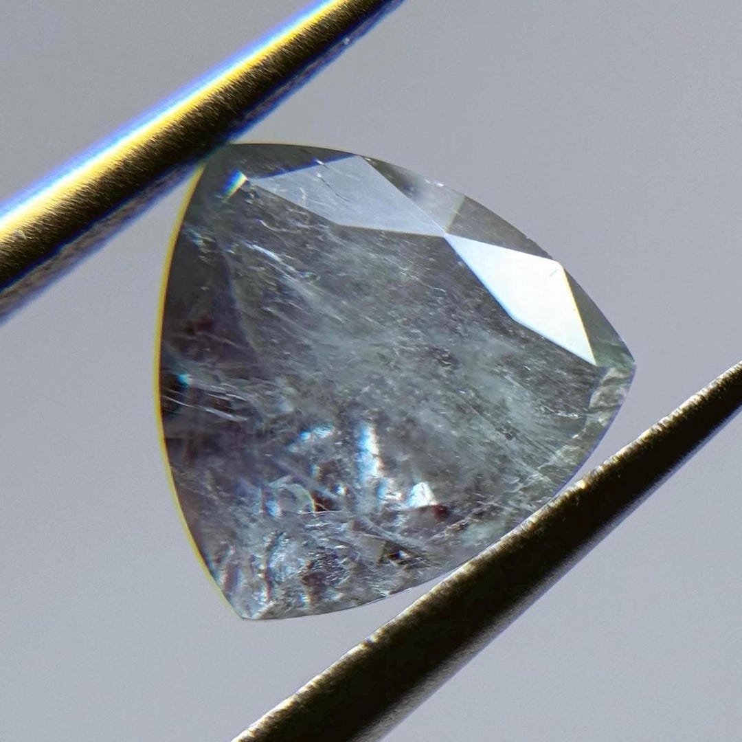 Natural Color Change Alexandrite From Russia. - Etsy