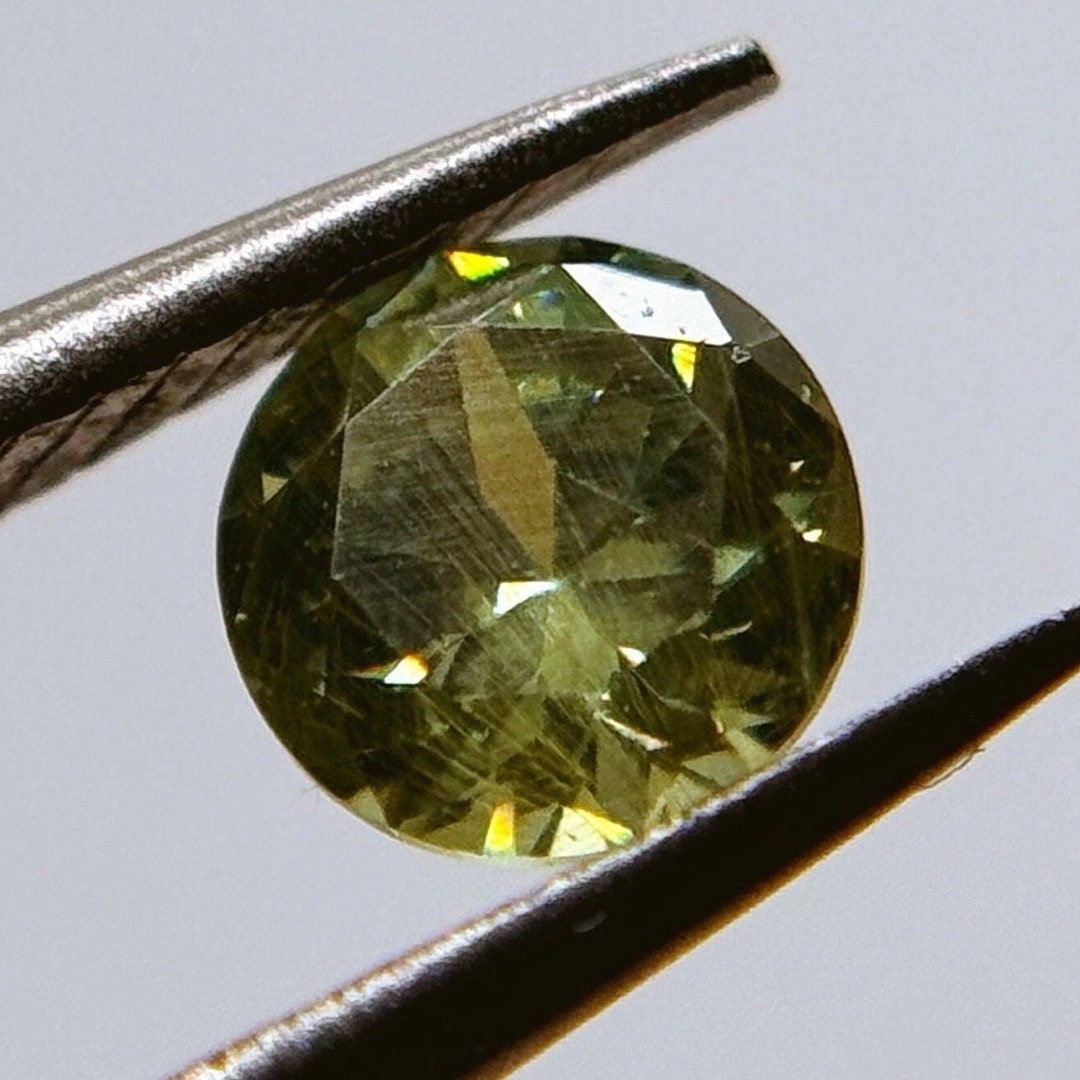 Natural Demantoid With Horsetail Inclusion Form Ural Mountain, Russia ...