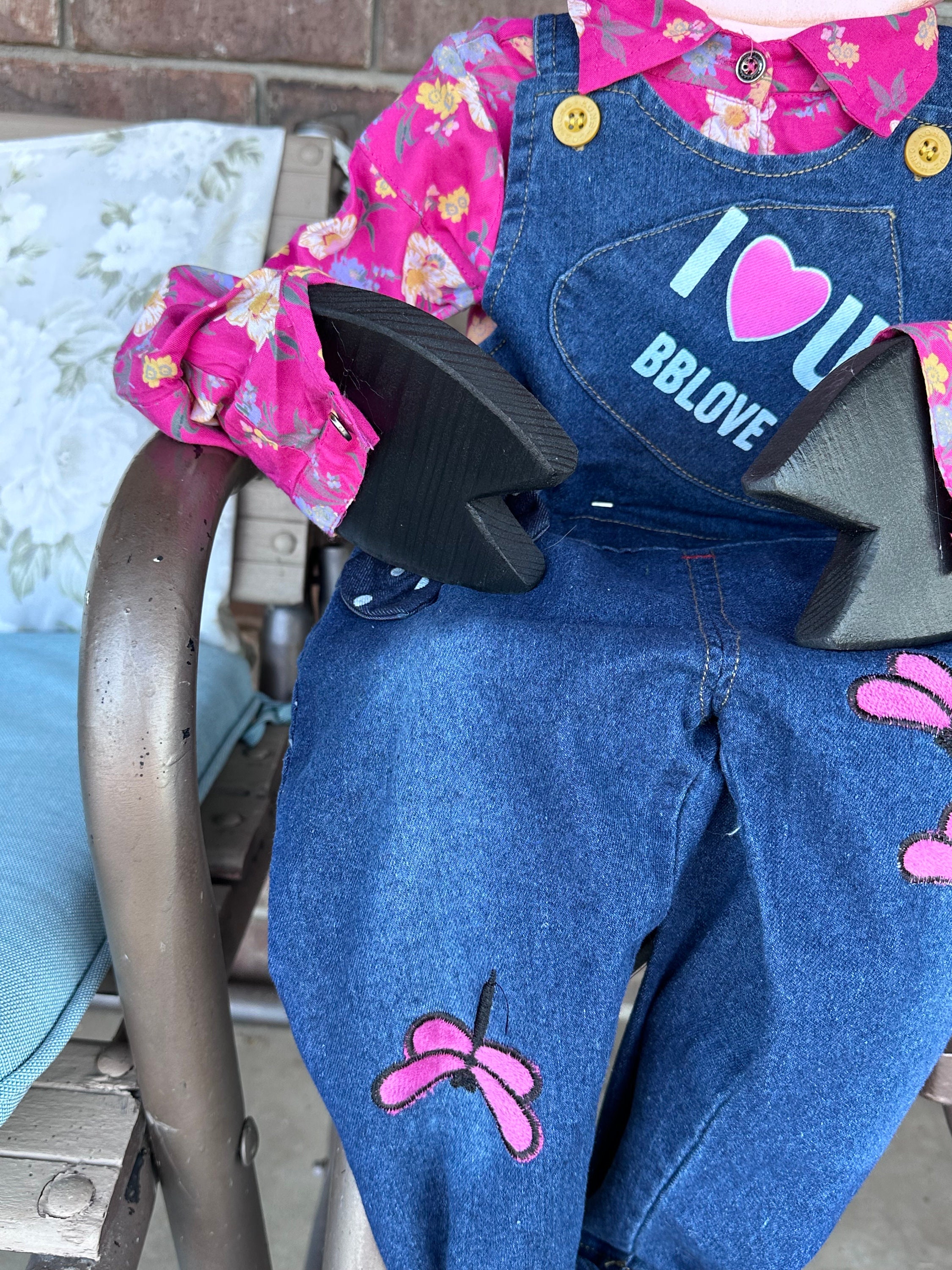 Pig Fall Porch Decoration, Hay Bale Decor, Posable Porch Sitter ...