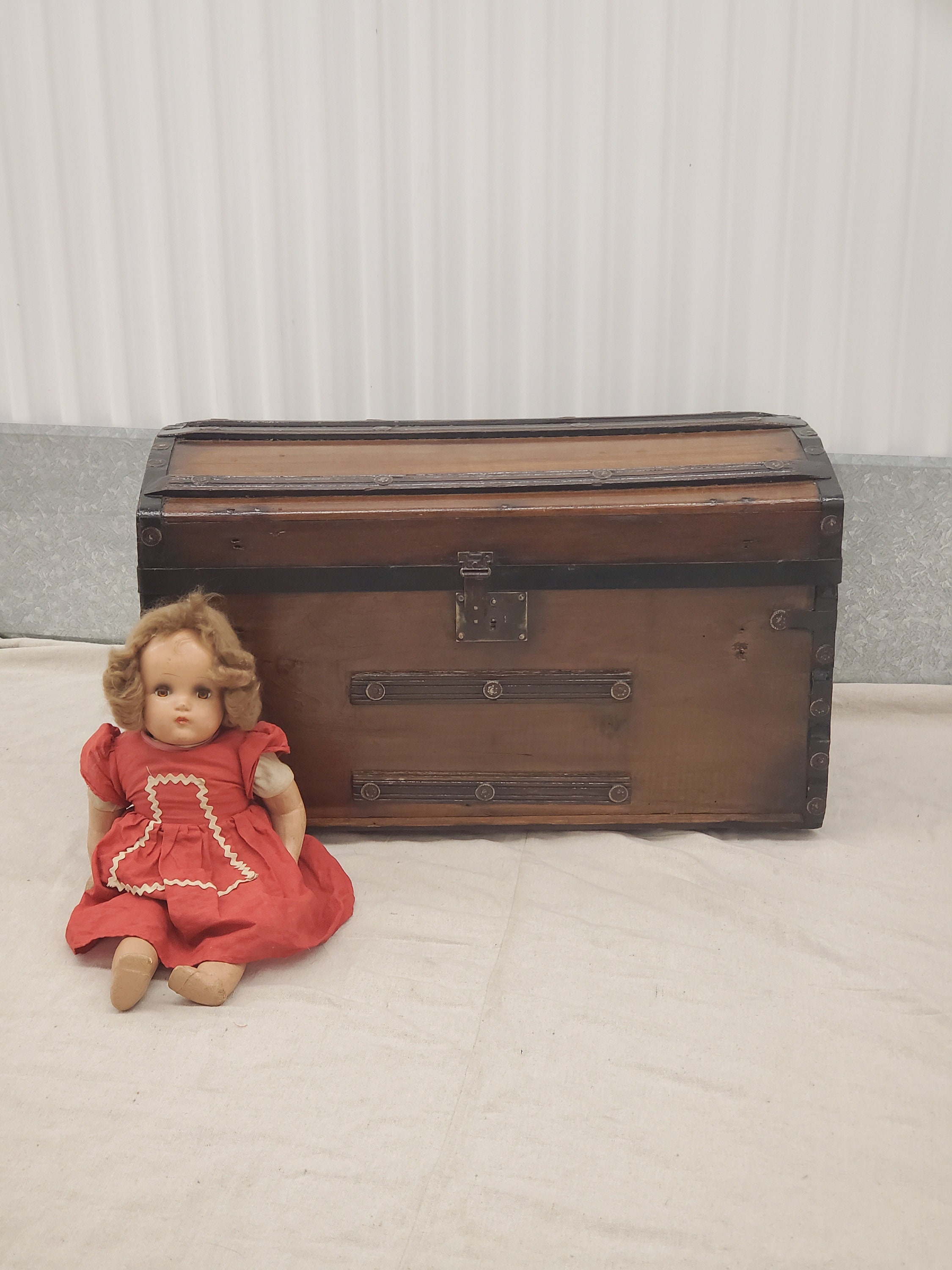 Antique Trunk, Small Trunk Chest, 1800s Trunk, Storage Trunk, Pirate ...