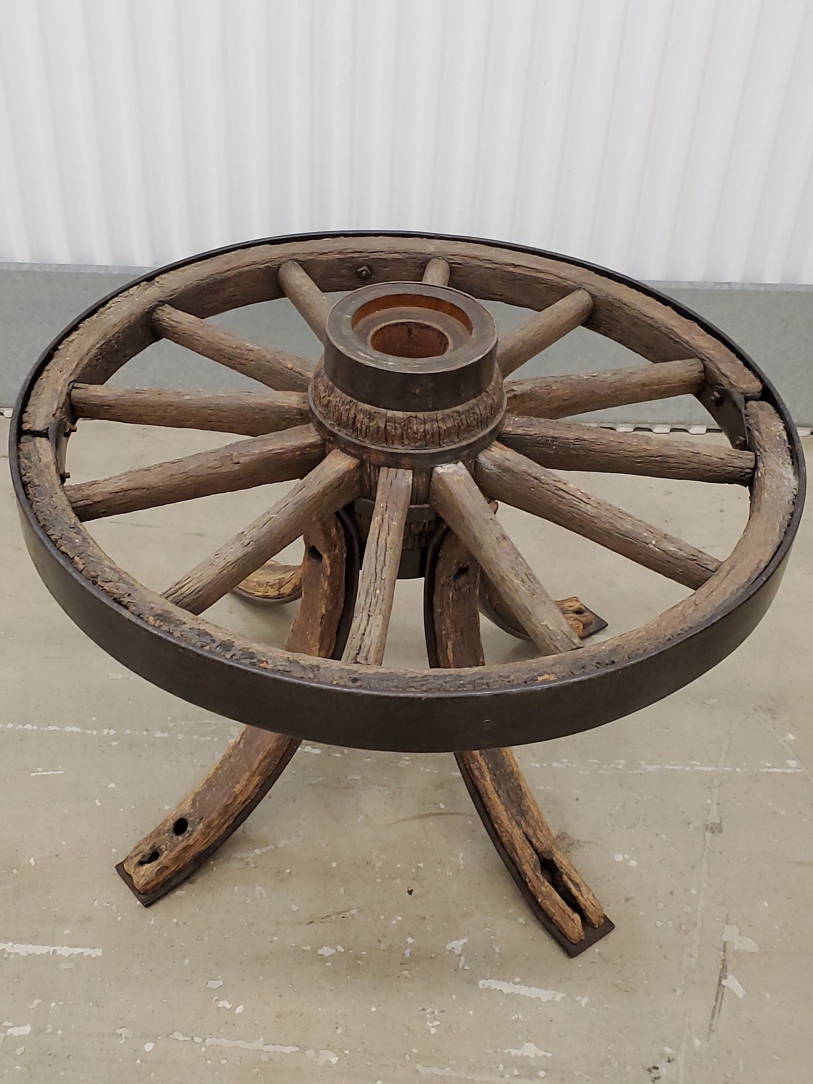 Antique Wagon Wheel Coffee Table Antique Wagon Wheel Display - Etsy