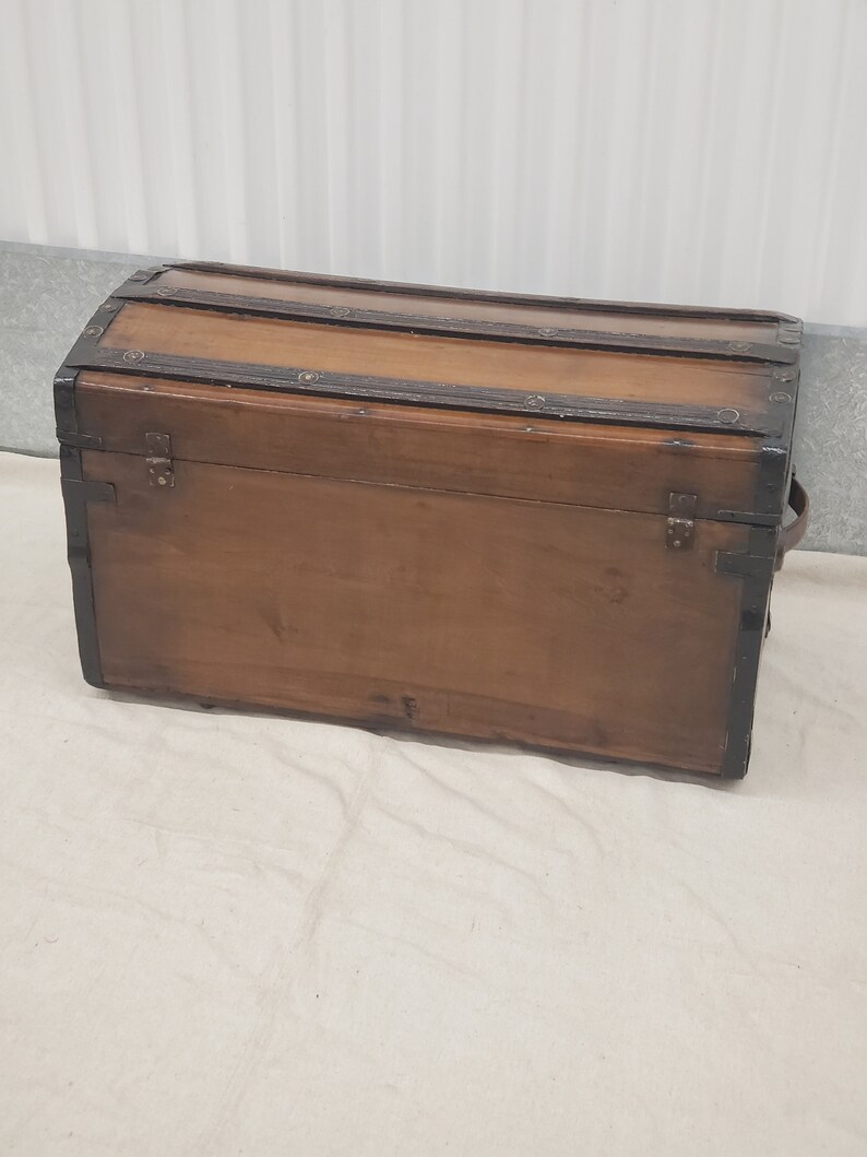 Antique Trunk, Small Trunk Chest, 1800s Trunk, Storage Trunk, Pirate ...