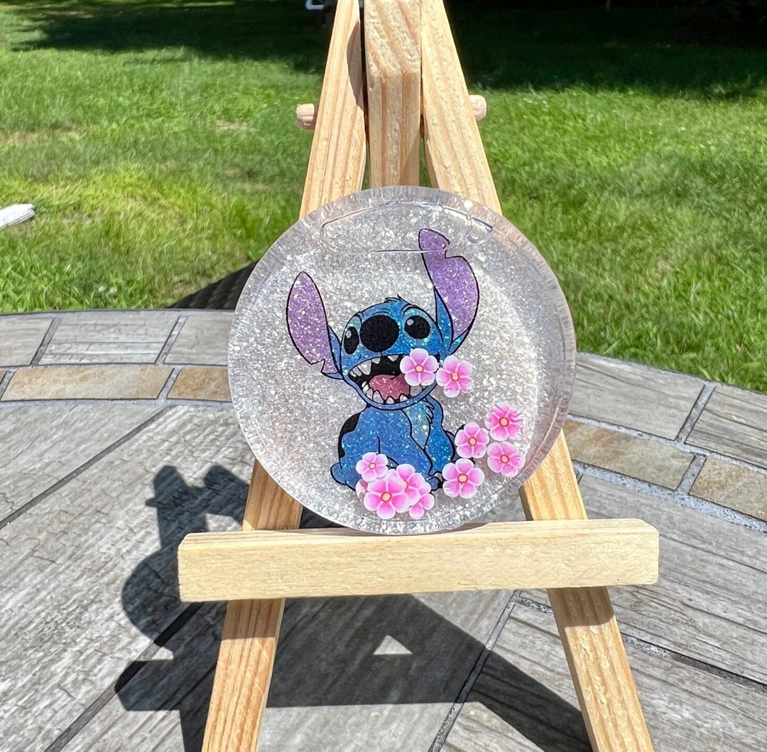 Shaker Badge Reel, Lilo and Stitch, Ohana, Disney Characters, Blue ...
