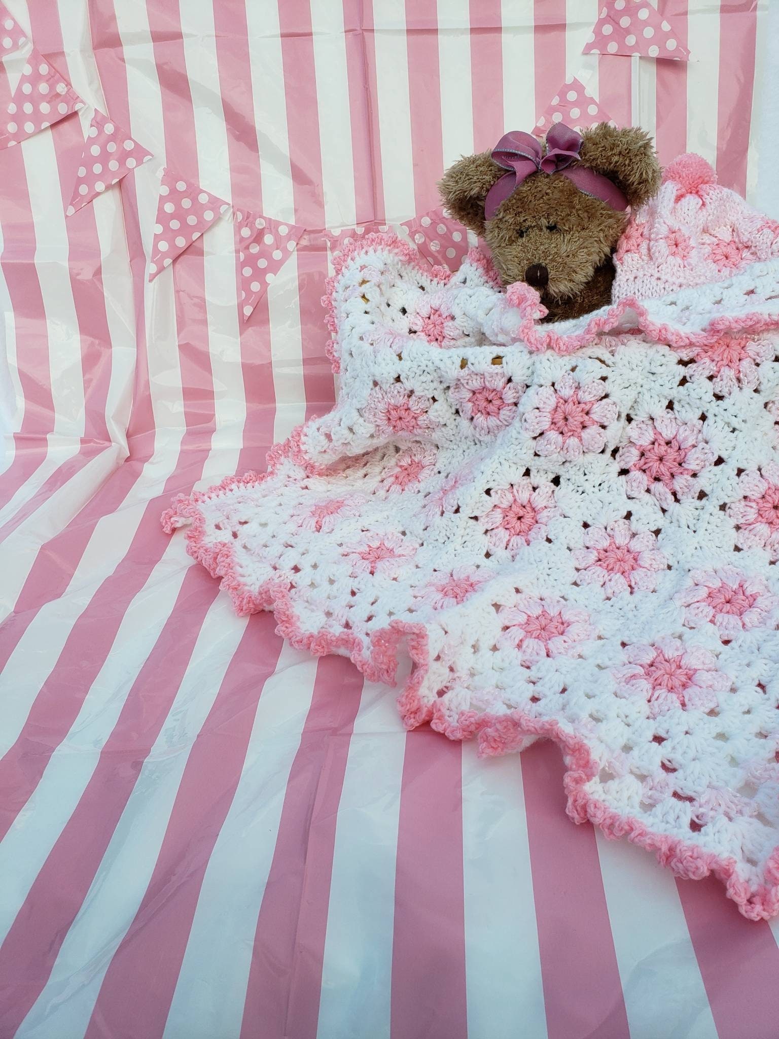 Pink Baby Blanket Ruffle Pink Princess Baby Blanket and Hat Set Crochet ...