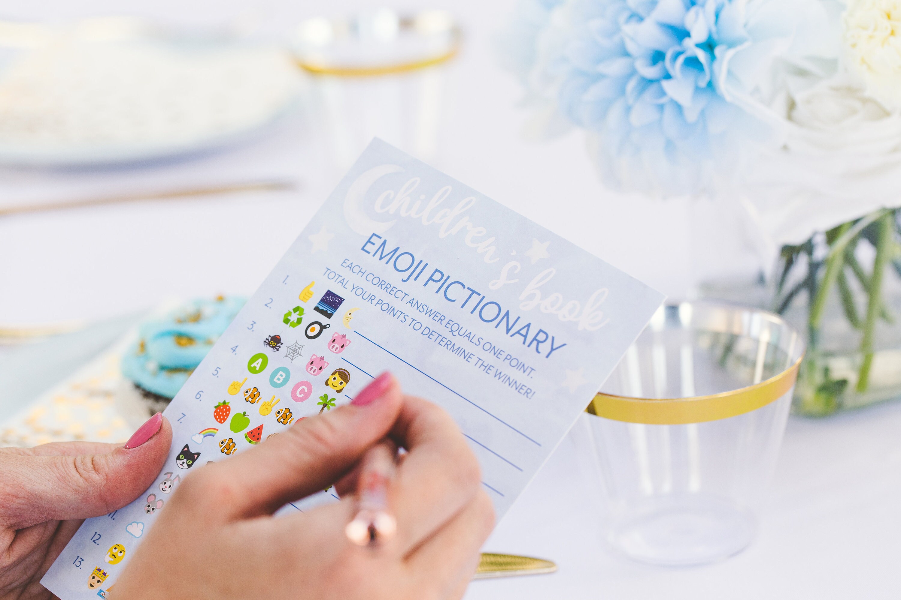 Blue Twinkle, Twinkle Little Star Children's Book Emoji Pictionary ...