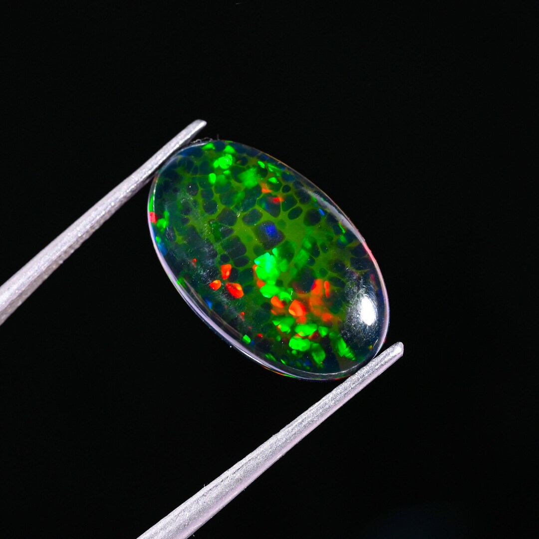 3.40 Crt, High Flash Ethiopian Black Opal Cabochon – Electric Green Red ...