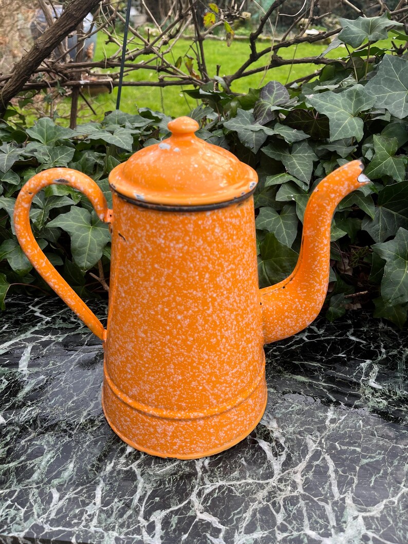Vintagefrench Enamel Coffee Pot. Its Bigger Than the Average and With a ...