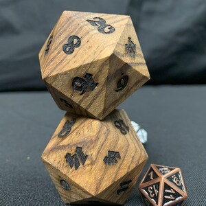 Zebrawood Chonker D20 Wood Dice. All Natural Hardwood Twenty Sided ...