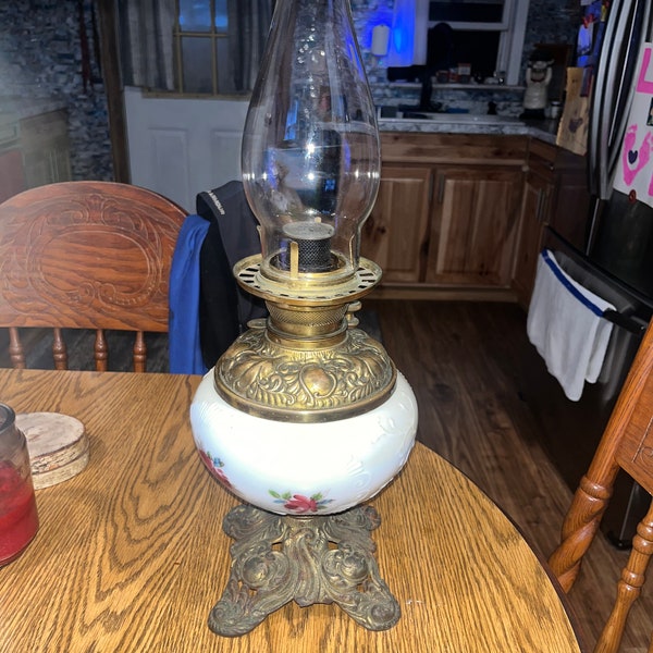 Antique Victorian Oil Lamp - Etsy