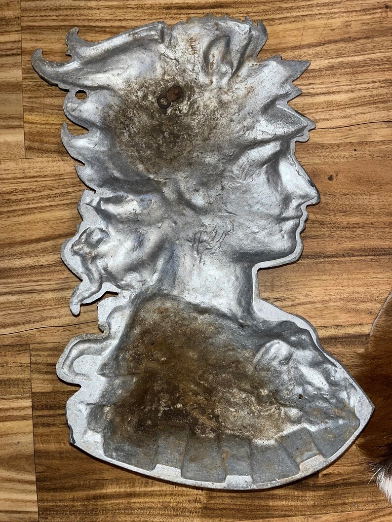 Greek God Perseus Slayer of Medusa Monster Sculpture - Etsy