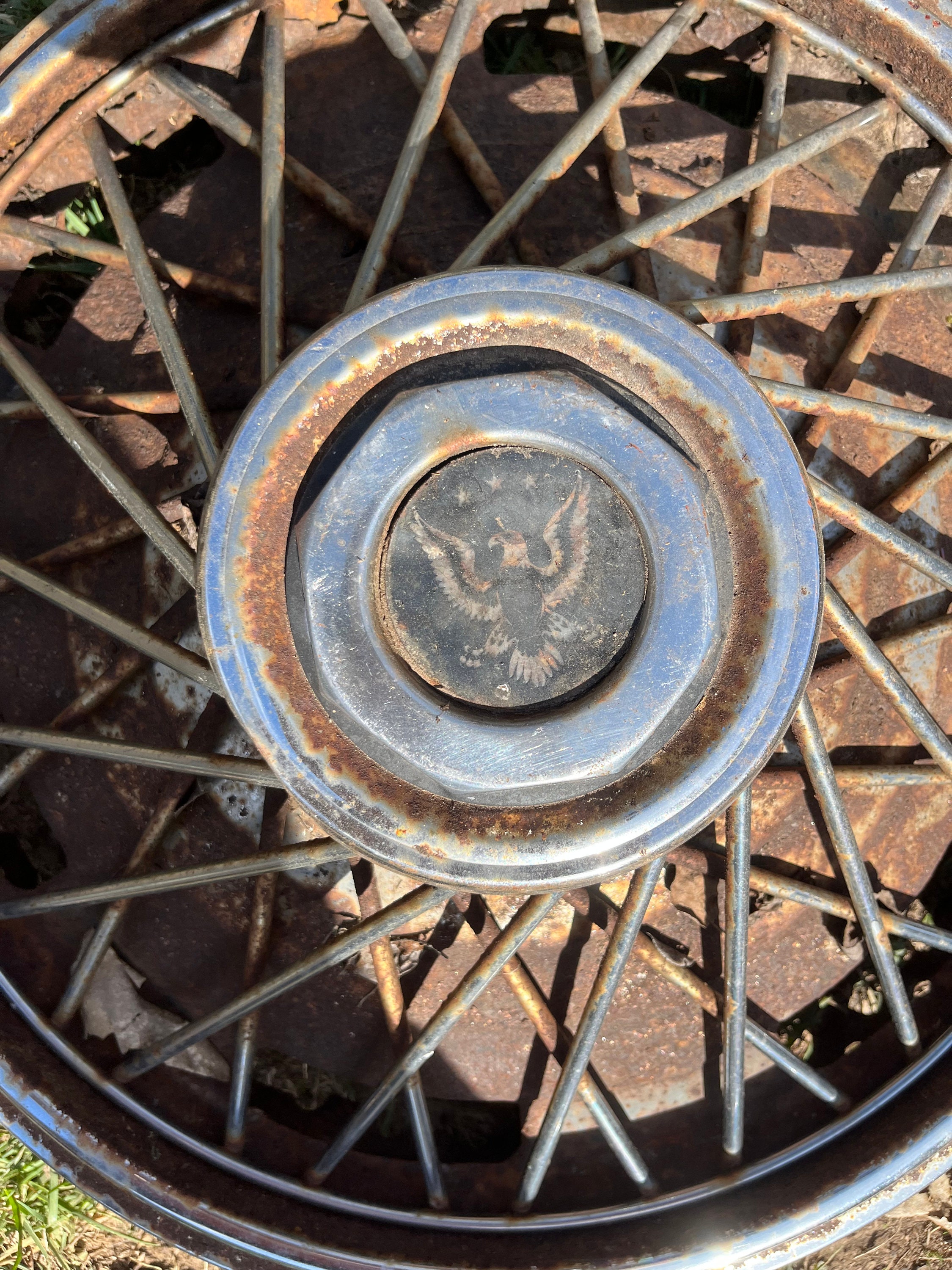 Vintage Eagle Wire Wheel Hubcap - Etsy
