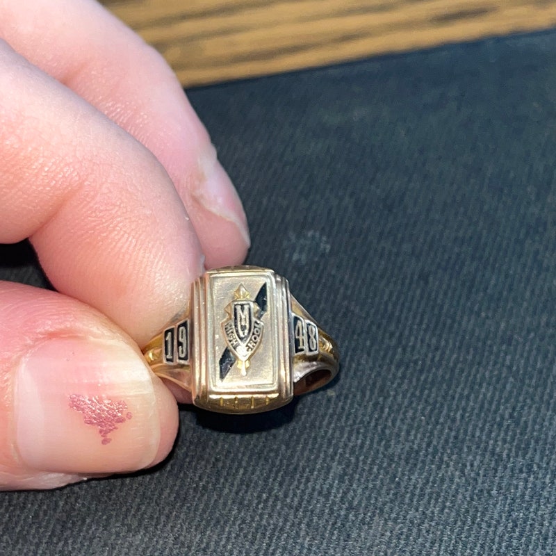 Class Ring - Etsy