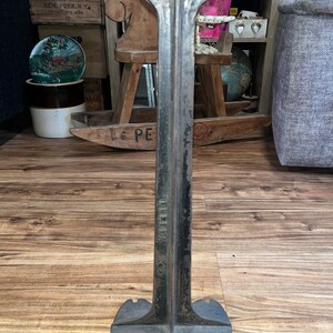 Vintage Cast Iron Shoe Cobbler Stand With 4 Shoe Molds - Etsy