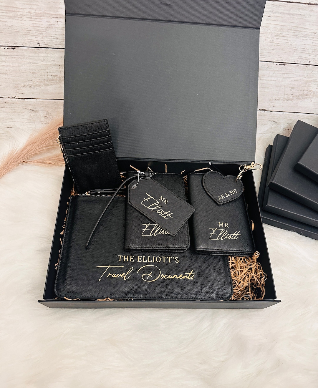 Luxury Personalised Travel Gift Set, Gift for Couple, Passport Holder ...