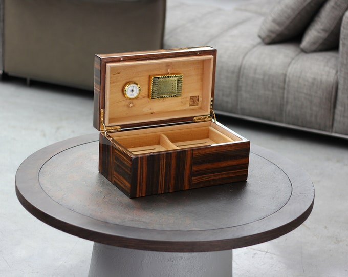 Spanish Cedar Cigar Box, Cedar Humidor, Ebony Cigar Cabinet, Cigar ...