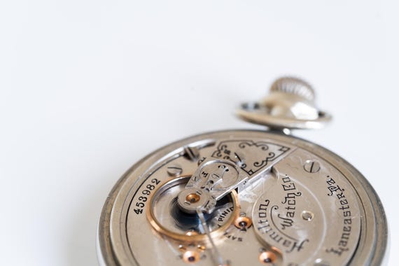 1905 Hamilton 17 Jewel 18 Size Vintage Pocket Watch - Gem