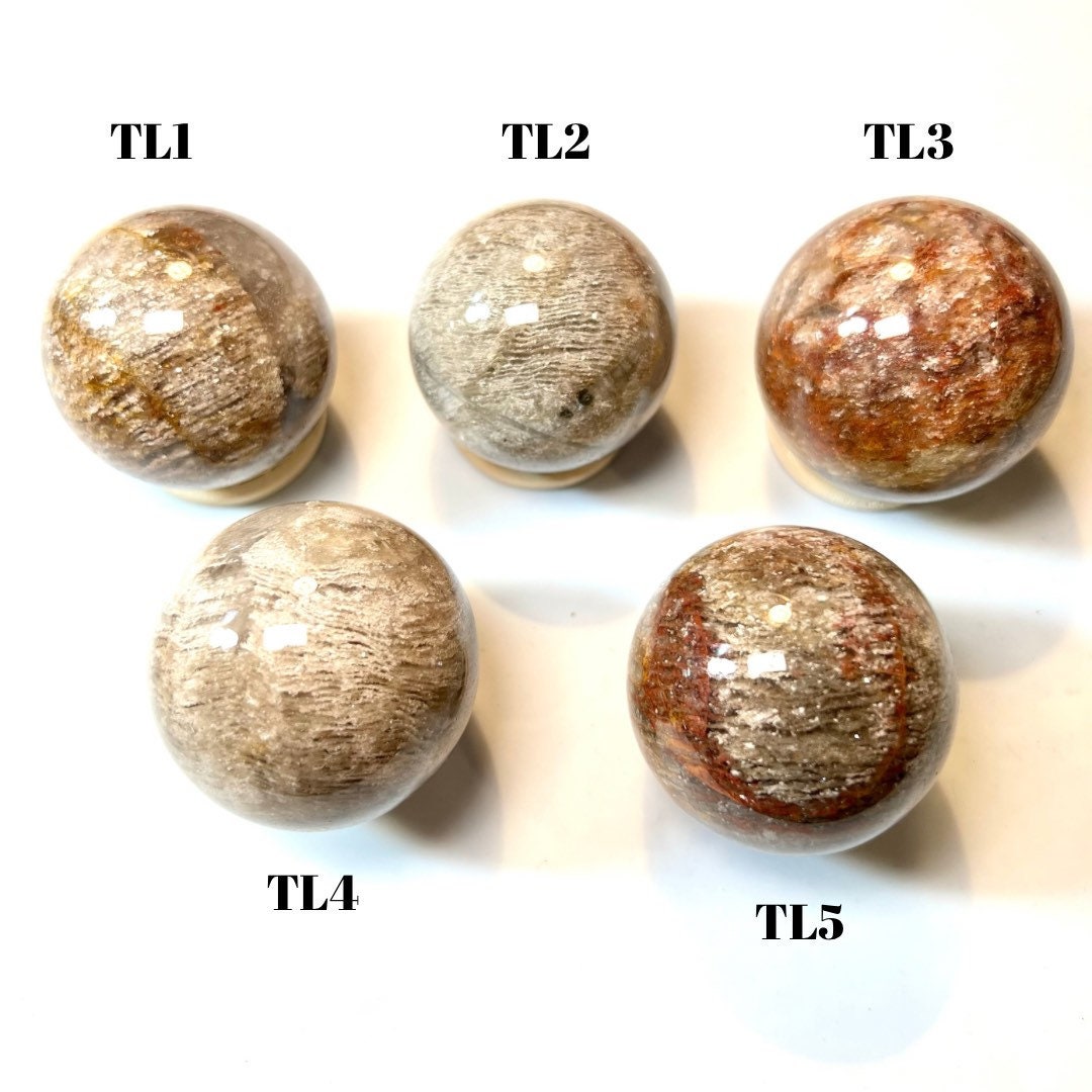 Thousand Layer Garden Quartz Spheres Lodolite Phantom Quartz Landscape ...