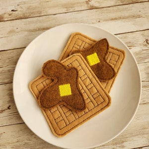 Play Food, Felt Waffles and Syrup, Pretend Play Food Set, Play Kitchen ...