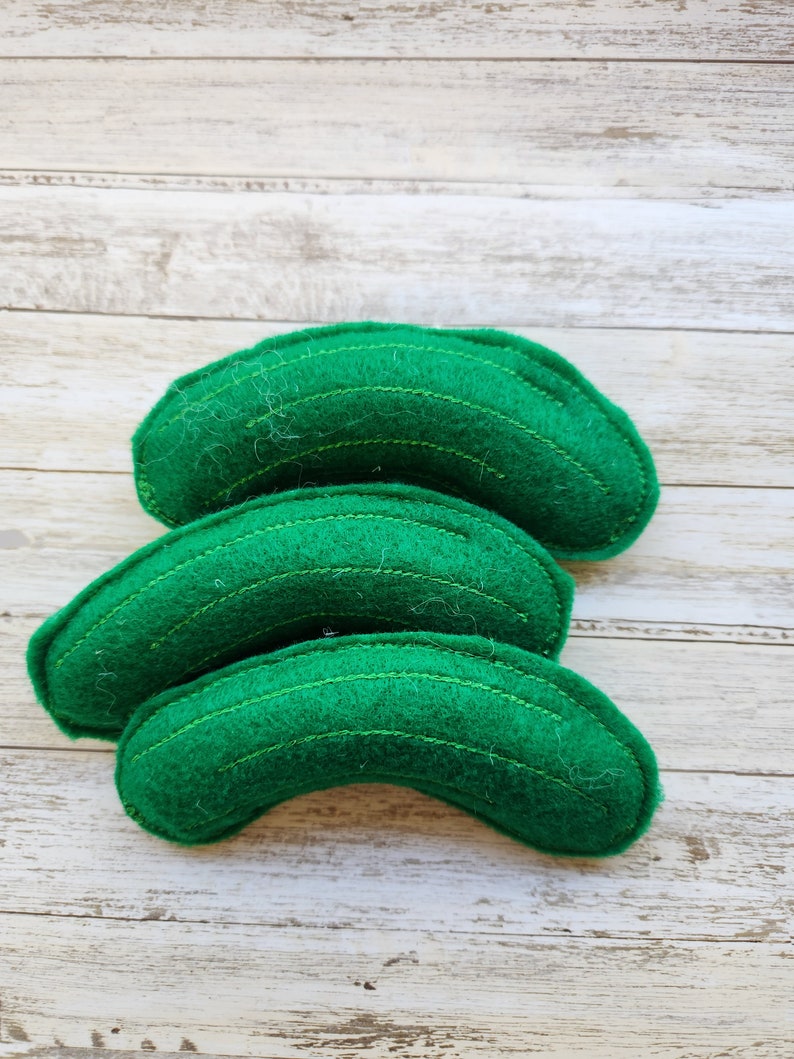 Felt Cucumbers, Felt Pickles, Pretend Cucumber, Pretend Veggies ...
