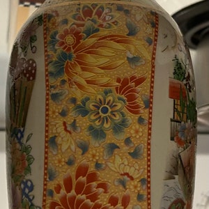 A 12 Flower Vase With simply Tacky on the Bottom to Prevent Moving. - Etsy