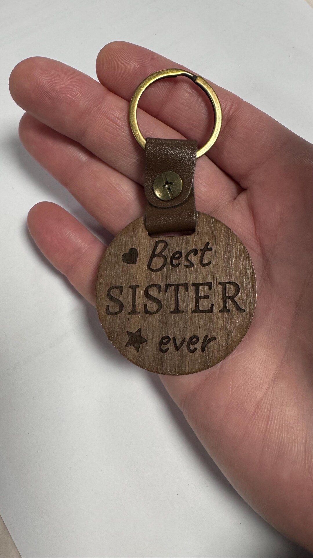 Best Sister Ever Wooden Keyring Custom Gift for Her - Etsy