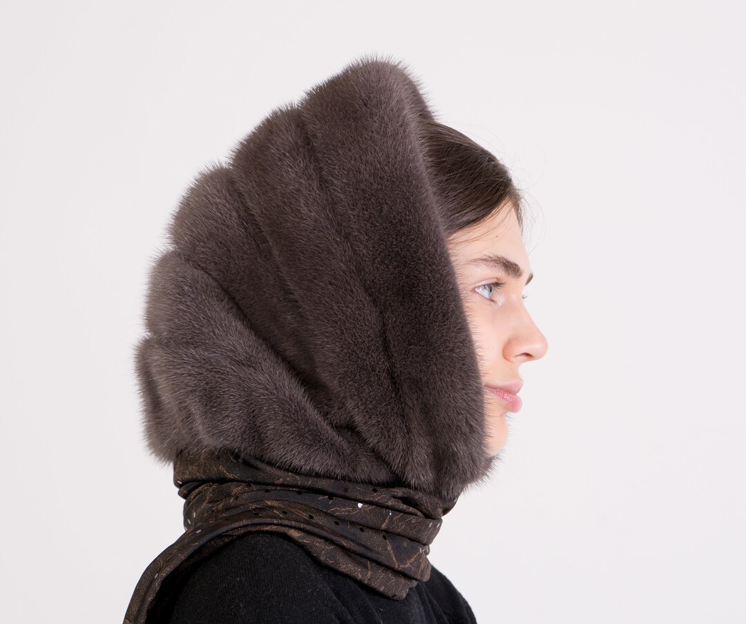 Warm Cozy Hood Luxury Fur Hat Caps Womens Mink Hats Winter Mink Fur Hat ...