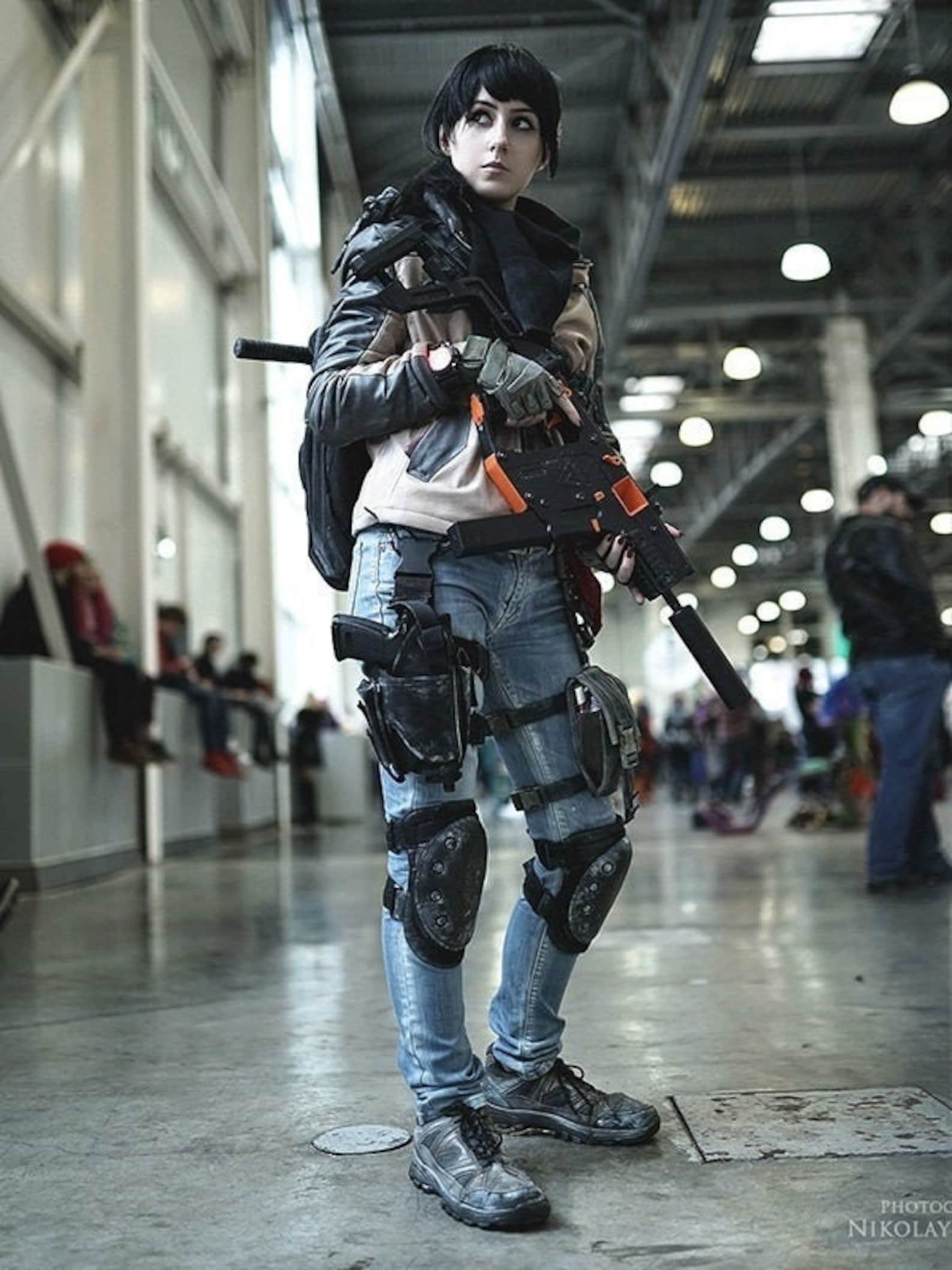 The Division agent female costume | Etsy