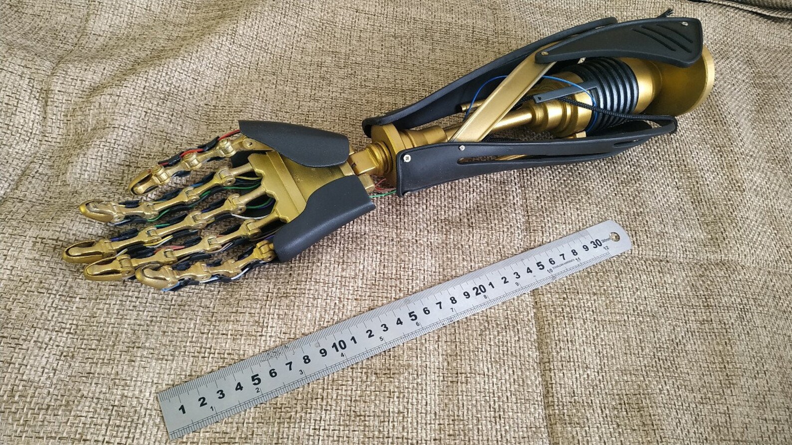 Anakin's mechanical arm from the Star Wars: Episode III | Etsy