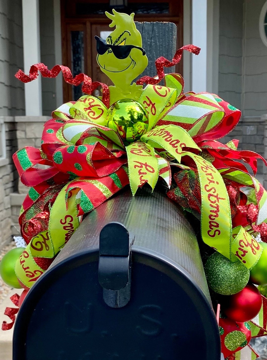 Mean One Mailbox Topper, Grinch With Sunglasses, Red Glitter Coils ...
