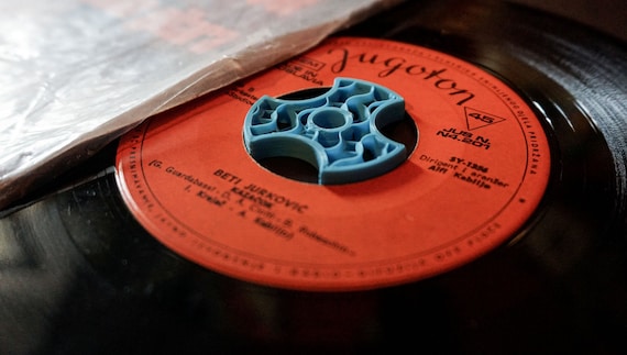 Modern-gyroid 45 Rpm Record Insert 7 Inch Vinyl Adapter 3D - Etsy