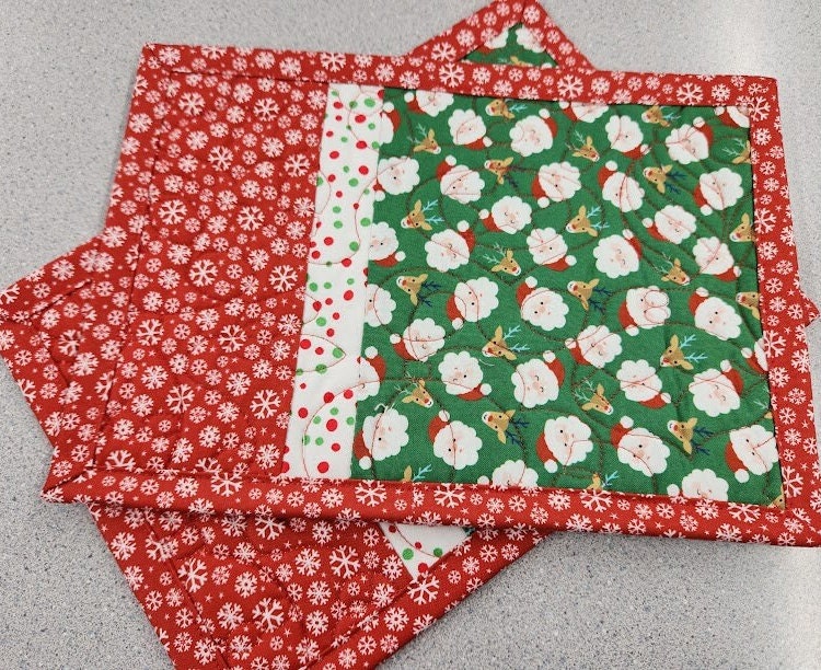 Christmas Mug Rug Santa Snack Mat Reindeer Miniature Quilt - Etsy