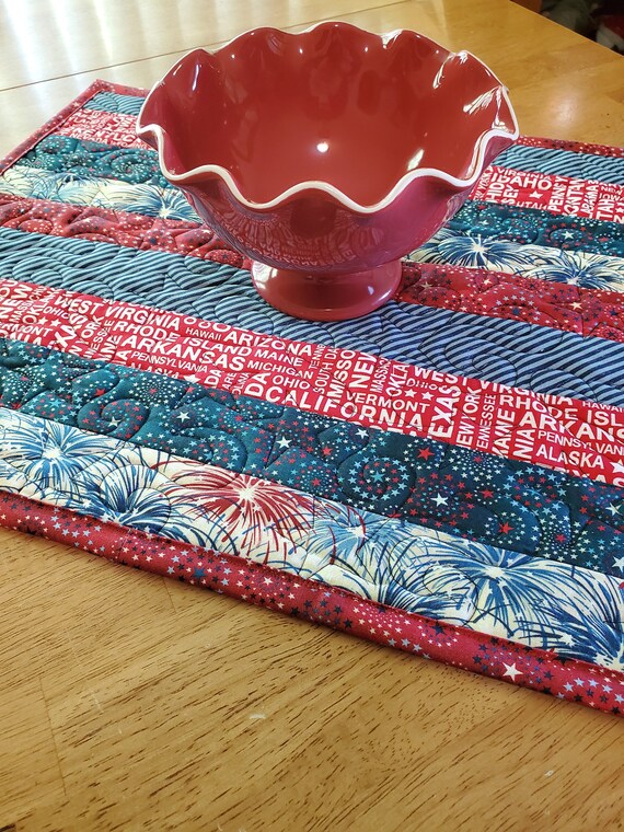 Red White and Blue Table Topper Placemat Miniture Quilt | Etsy