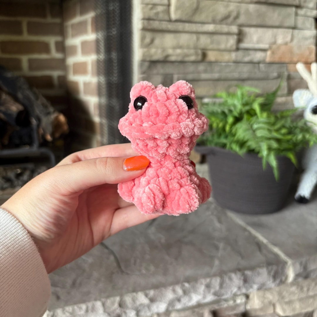 Tiny Bright Pink Frog Crochet Plushie Stuffed Animal Plush Handmade Toy ...