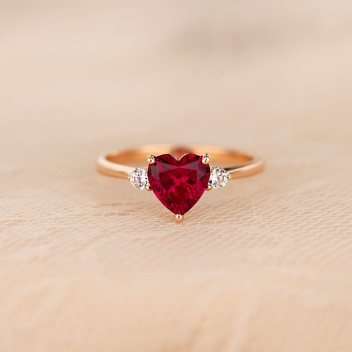 14k Solid Gold Ruby & Diamond Heart Ring - Etsy