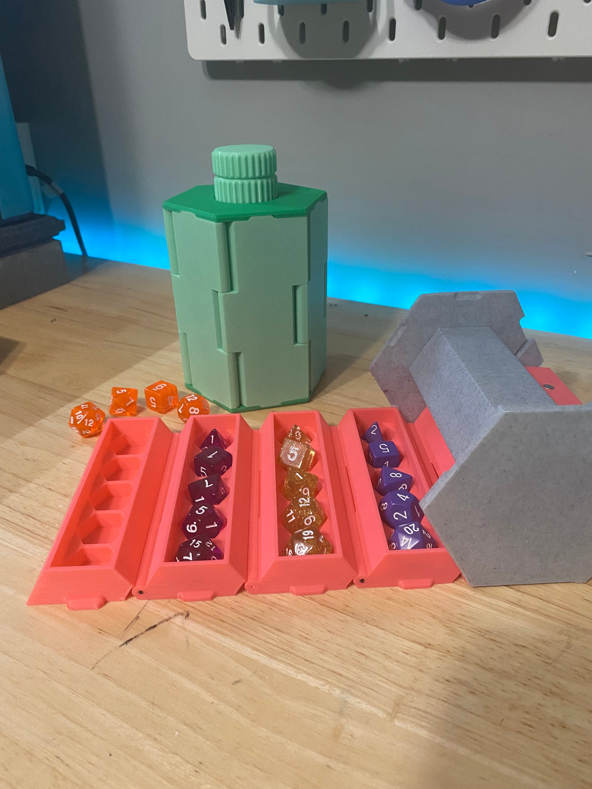 Dnd 3D 3D Printed & Dual-color Dice Box Dice Tower / Tray - Etsy