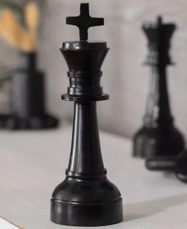 King Chess Piece Metal Decoration Bold and Regal Home Accent Game Room ...