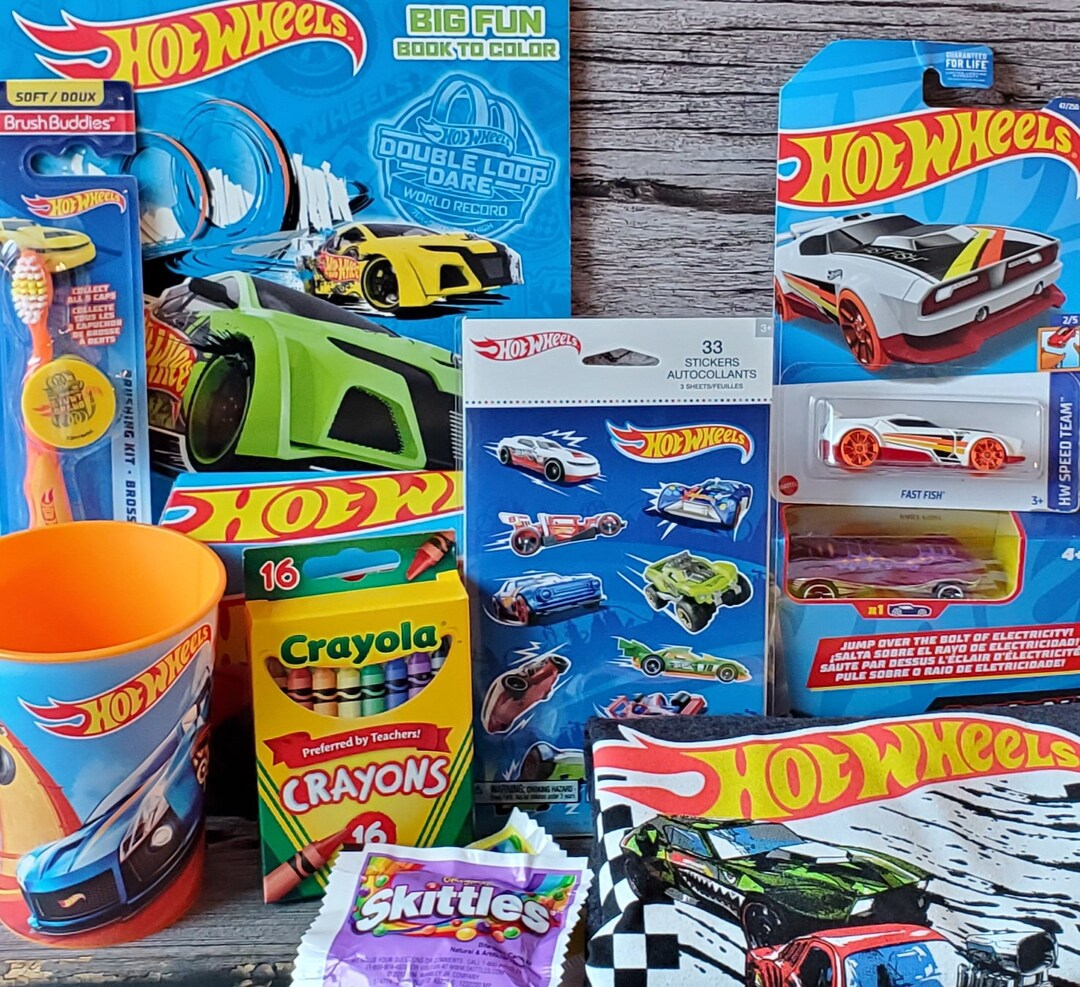 Hot Wheels Gifts for Boys, T-shirt, Toys Gift Bag, Cars for Birthdays ...