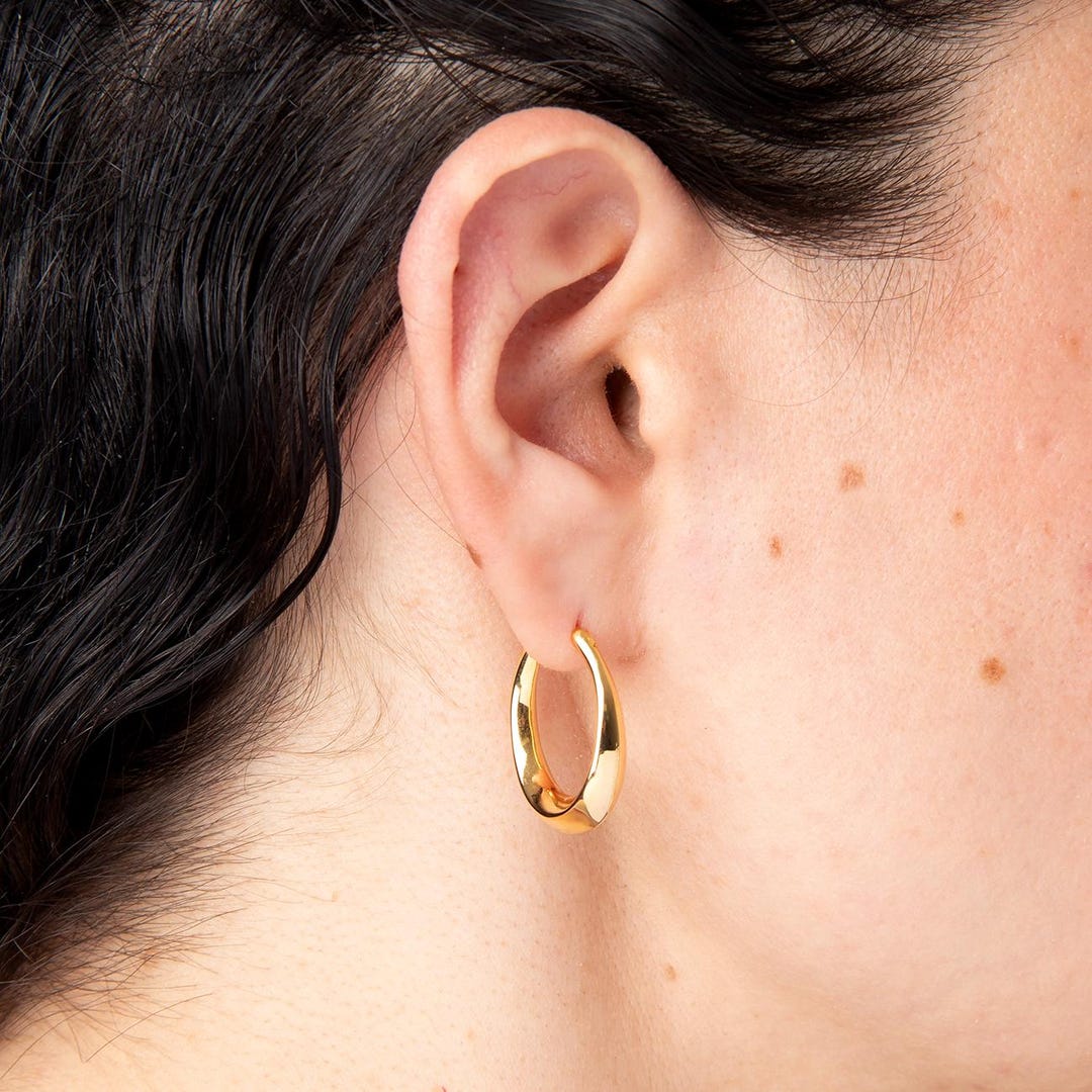 14K Yellow Gold Vermeil Knife Edge Hoops - Etsy