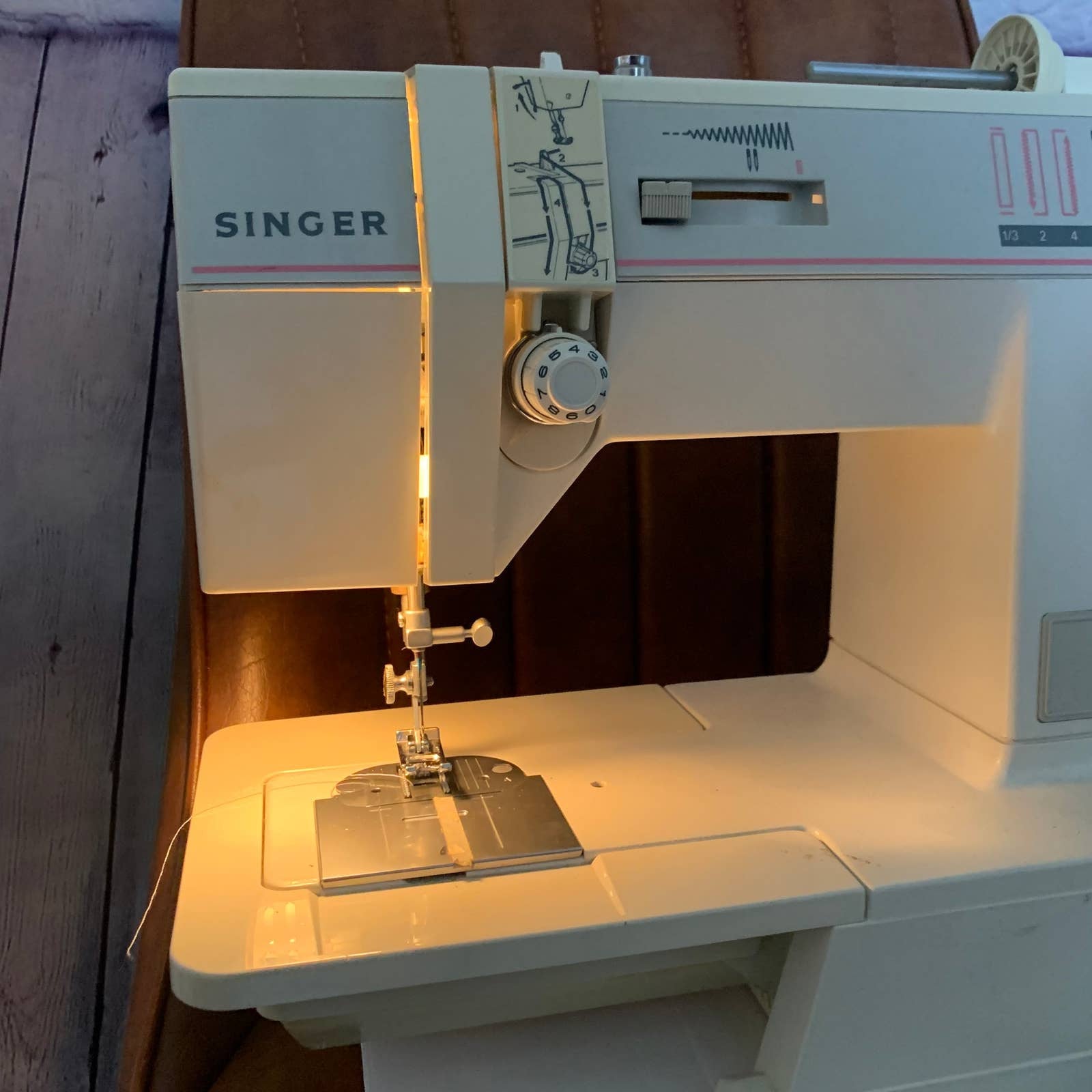Vintage Singer Model 9010 Sewing Machine W/ Cords, Pedal, Manual ...