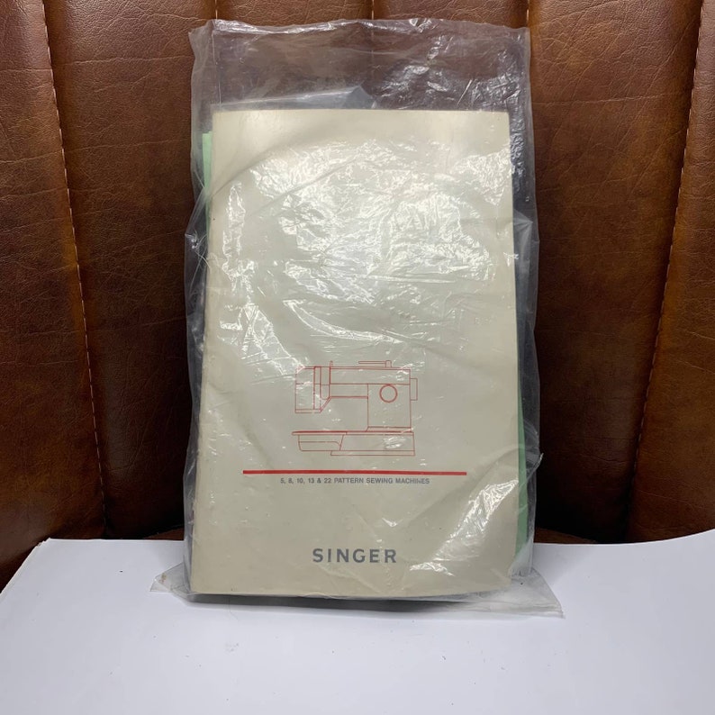 Vintage Singer Model 9010 Sewing Machine W/ Cords, Pedal, Manual ...