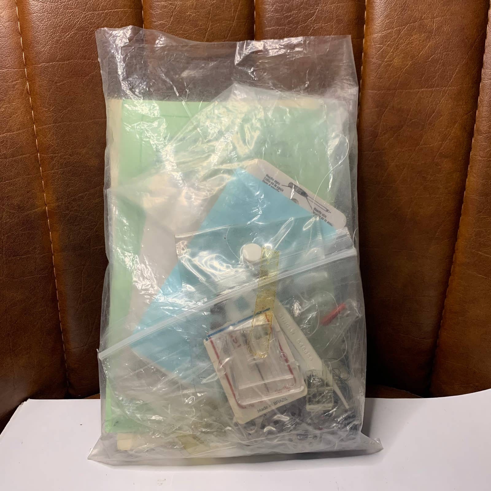 Vintage Singer Model 9010 Sewing Machine W/ Cords, Pedal, Manual ...