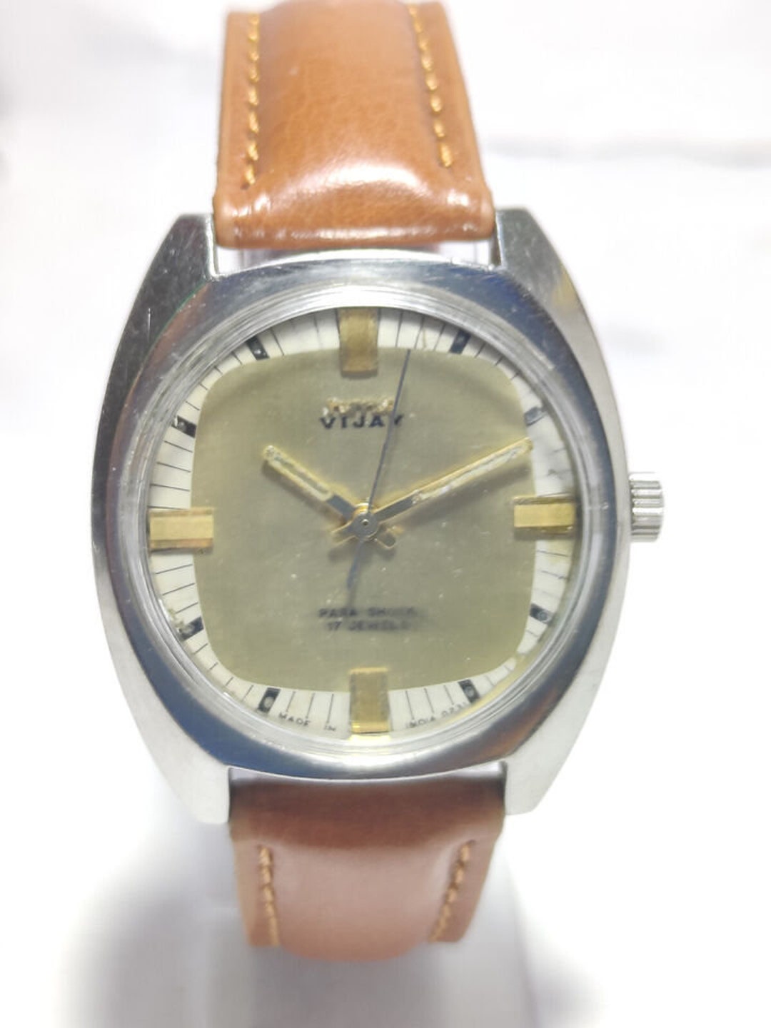 Vintage Hmt Vijay Mechanical Hand Winding Movement Dial Wrist Watch ...