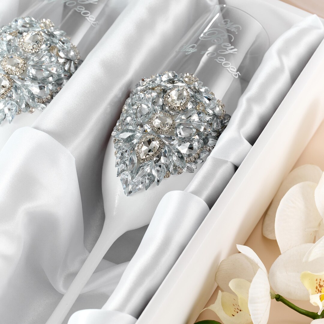Personalized Wedding Champagne Flutes & Cake Server Set: Handmade ...