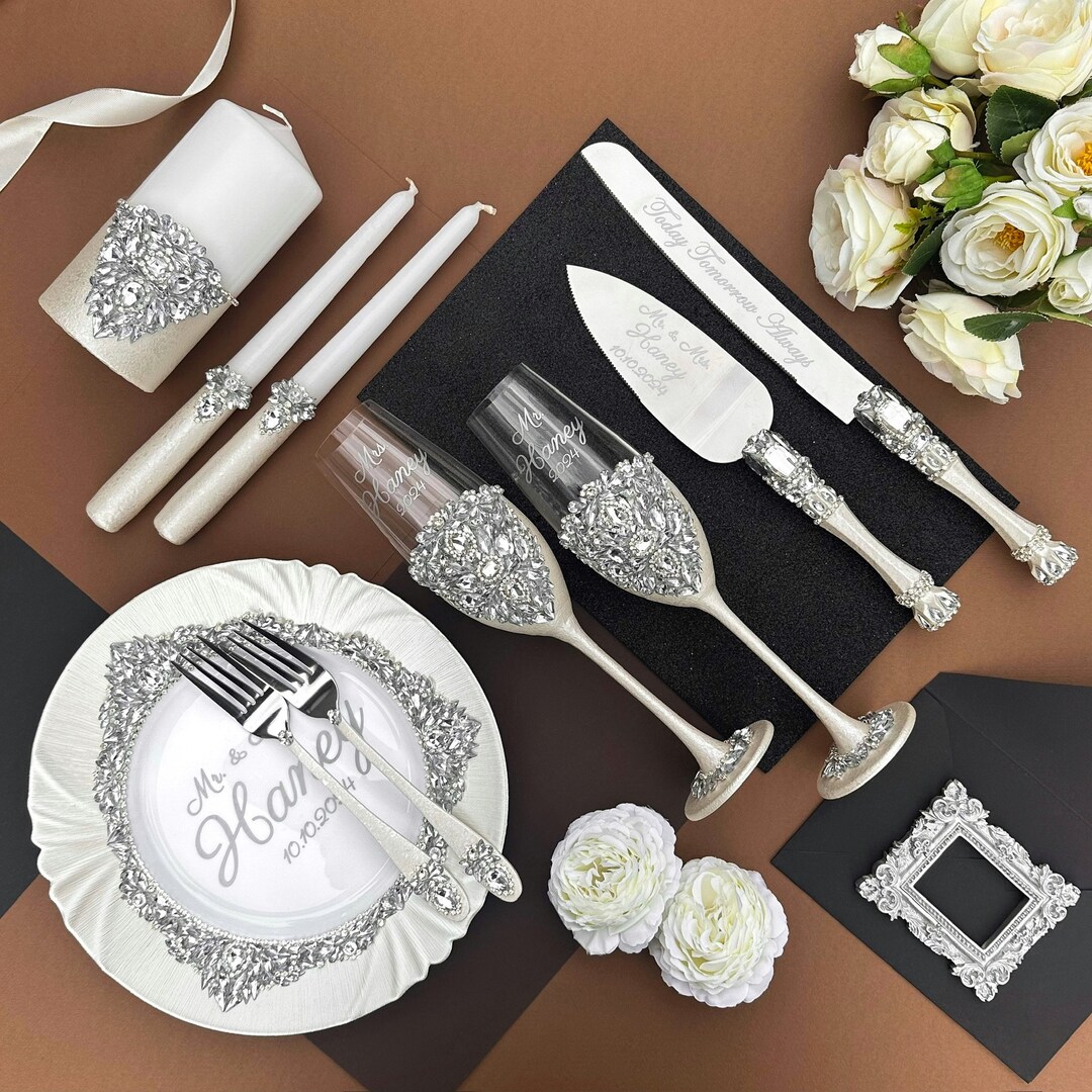 Personalized Wedding Set- Toasting Flutes, Forks, Plate, Cake Server ...