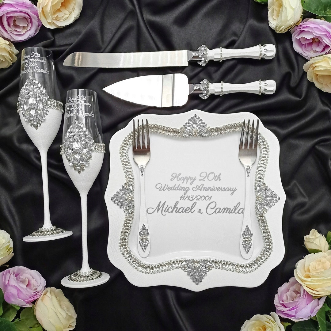 White Wedding Cake Cutting Set And Cake Cutter Wedding Set - Etsy