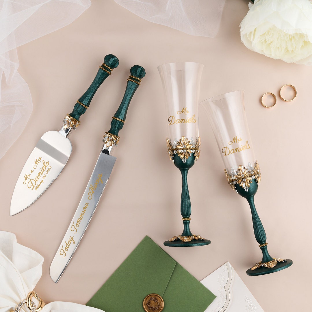 Personalized Wedding Champagne Flutes and Cake Serving Set, Green and ...