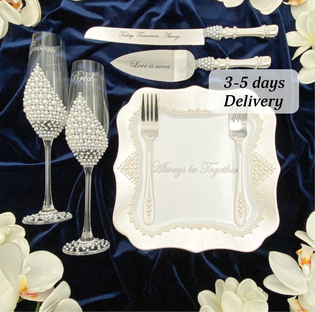 Set of 7 Items, Pearls Wedding Cake Cutter Set, Toasting Glasses for ...