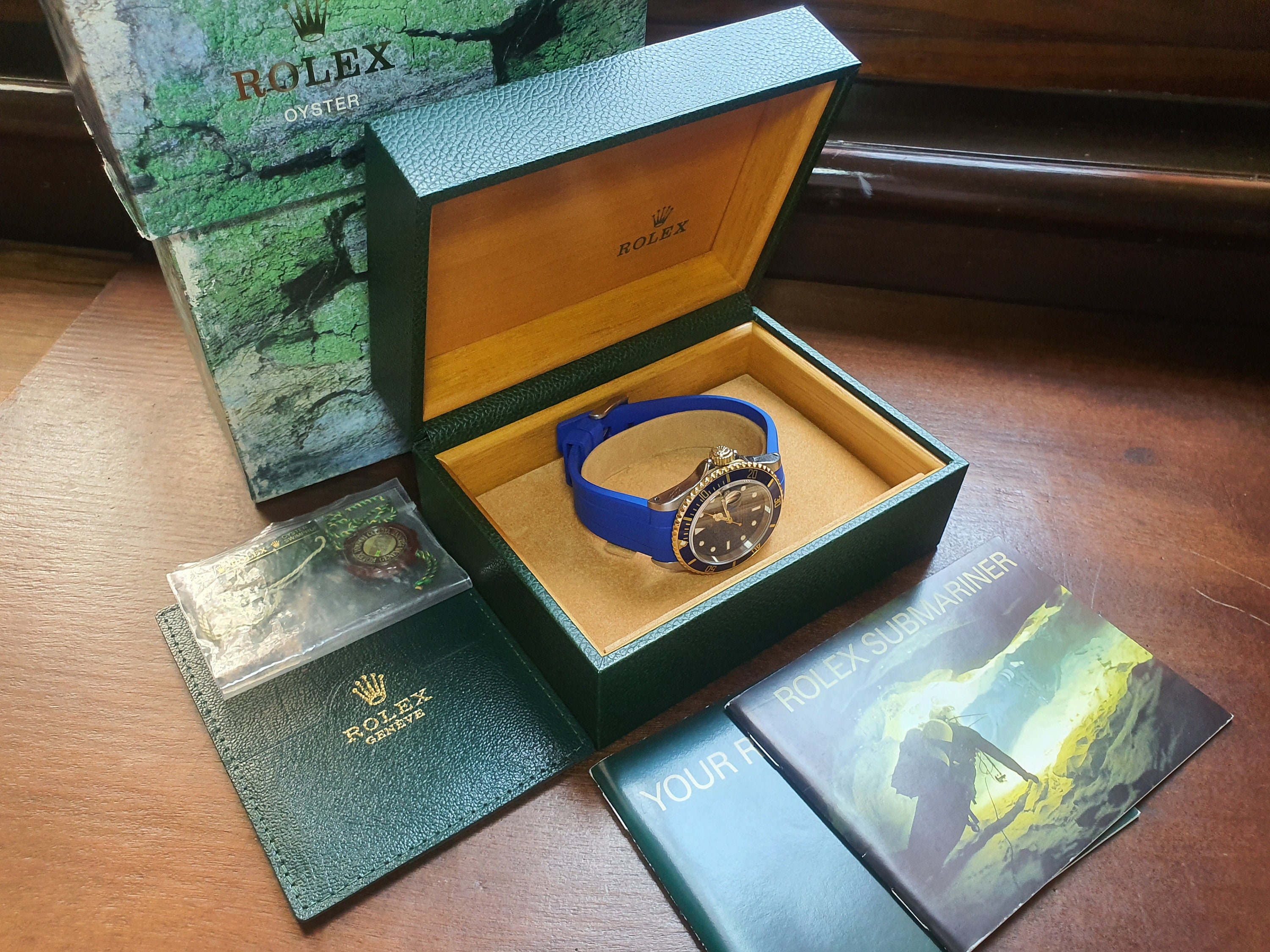 Authentic Rolex Submariner Blue Face 40mm Ref 16613 With Original Box ...